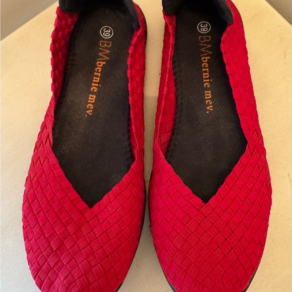 bernie mev. | Shoes | Bernie Mev Red Flats Slip On Size 39 Or 88 2 ...
